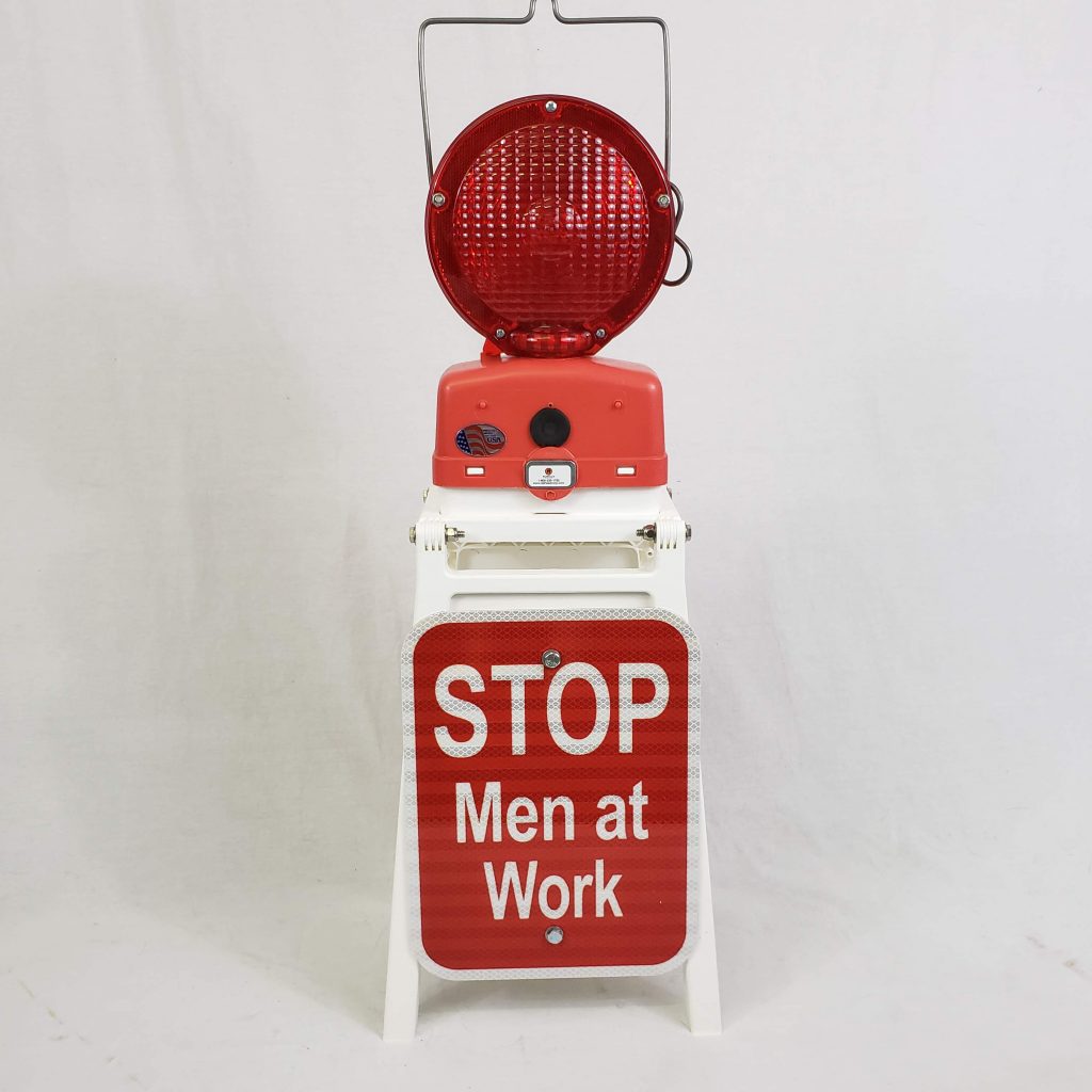 Railroad Tools and Solutions, Inc. | PORTABLE FLAG STAND AND LIGHT