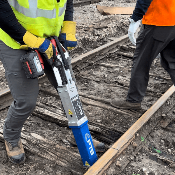 Railroad Tools and Solutions, Inc. | SpikeEase Battery Spike Puller