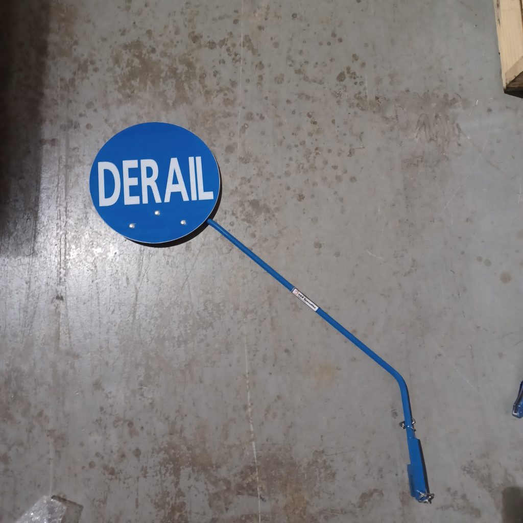 Railroad Tools and Solutions, Inc. | STAFF ASSEMBLY BLUE DERAIL